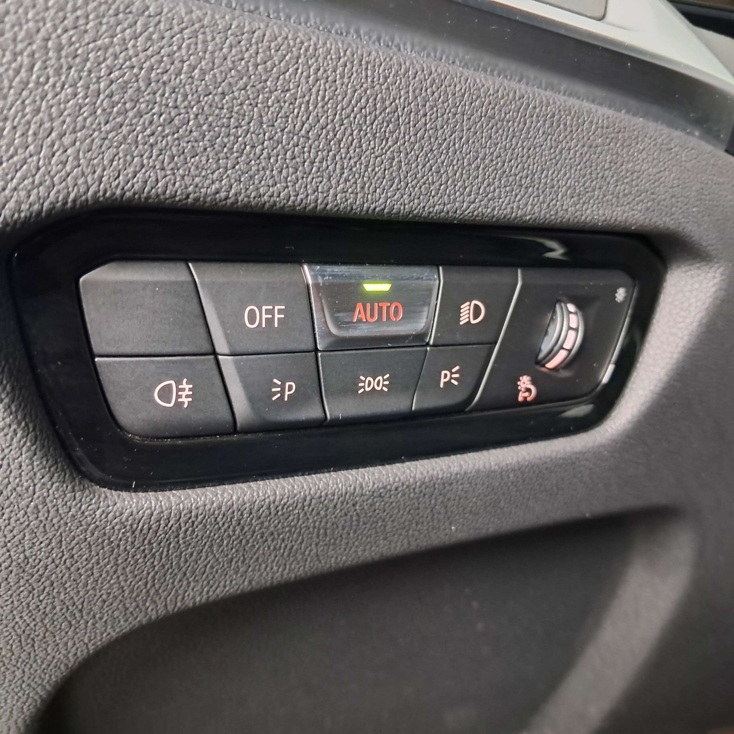 BMW 320d Touring Pack M Auto - Banix Automóveis